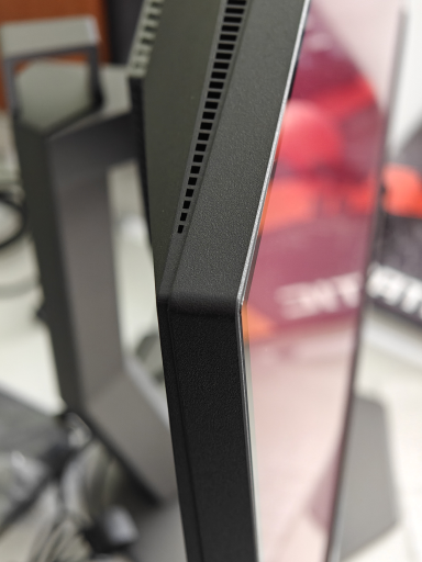 请问Aoc这品控是否正常？ NGA玩家社区