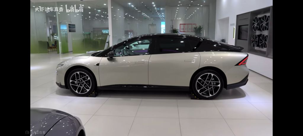 到底谁说的007GT像MPV的 NGA玩家社区