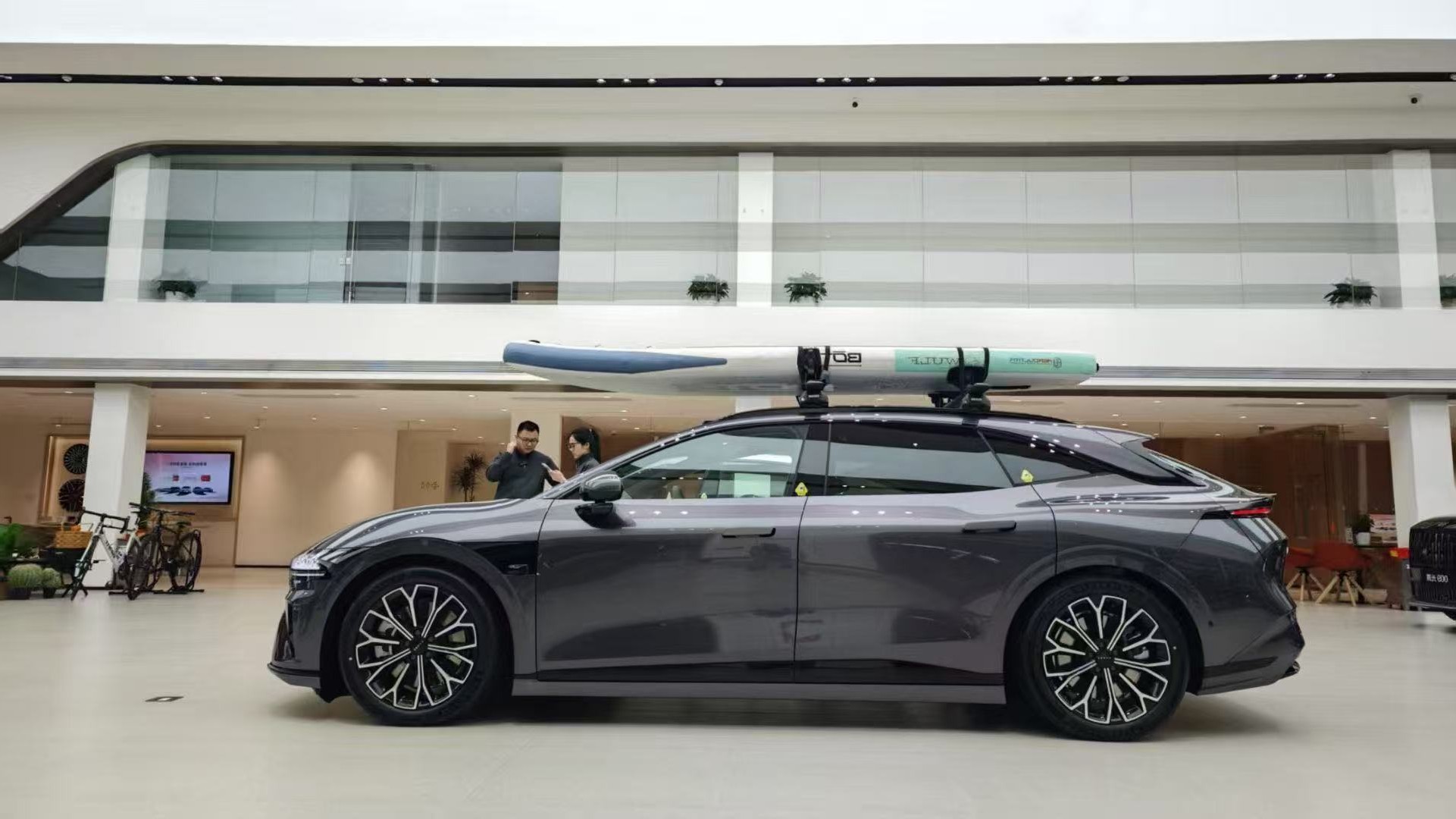 到底谁说的007GT像MPV的 NGA玩家社区