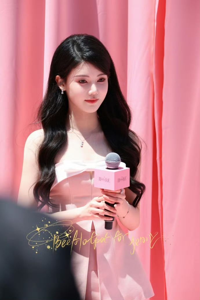 孙珍妮脸肿上热搜 本人连发两条微博回应疑似整容 NGA玩家社区