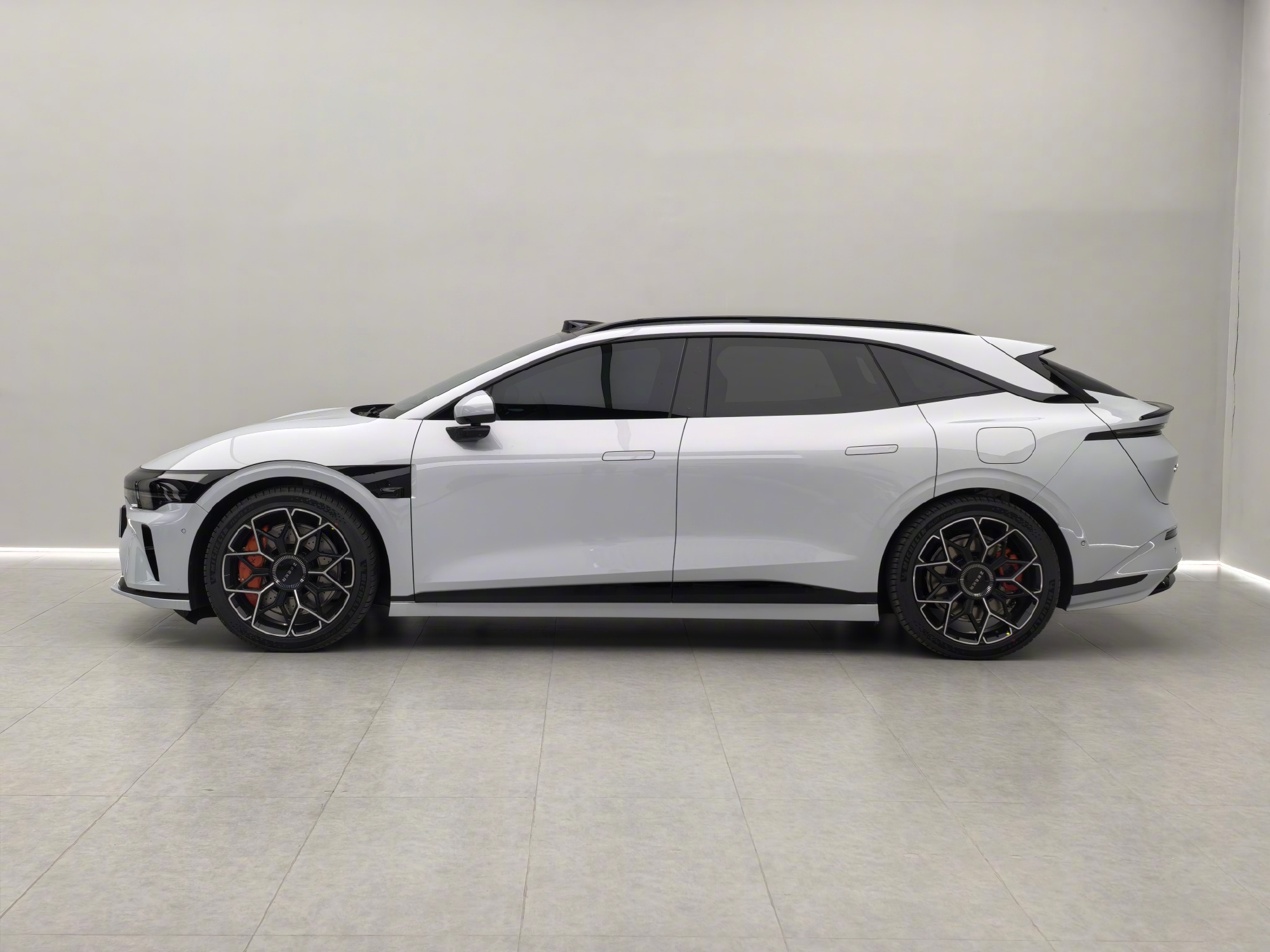 怎么感觉海豹06旅行版外观不比007GT差 NGA玩家社区