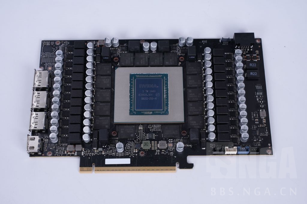 [硬件产品讨论] 5090D 星曜 踏雪 PCB是完全一样的？ 眼尖的来找找不同 NGA玩家社区