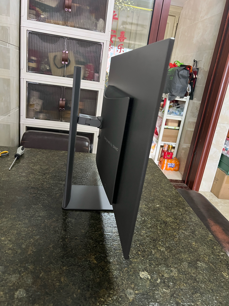 简单开箱，sanc的32寸4k240hz OLED NGA玩家社区