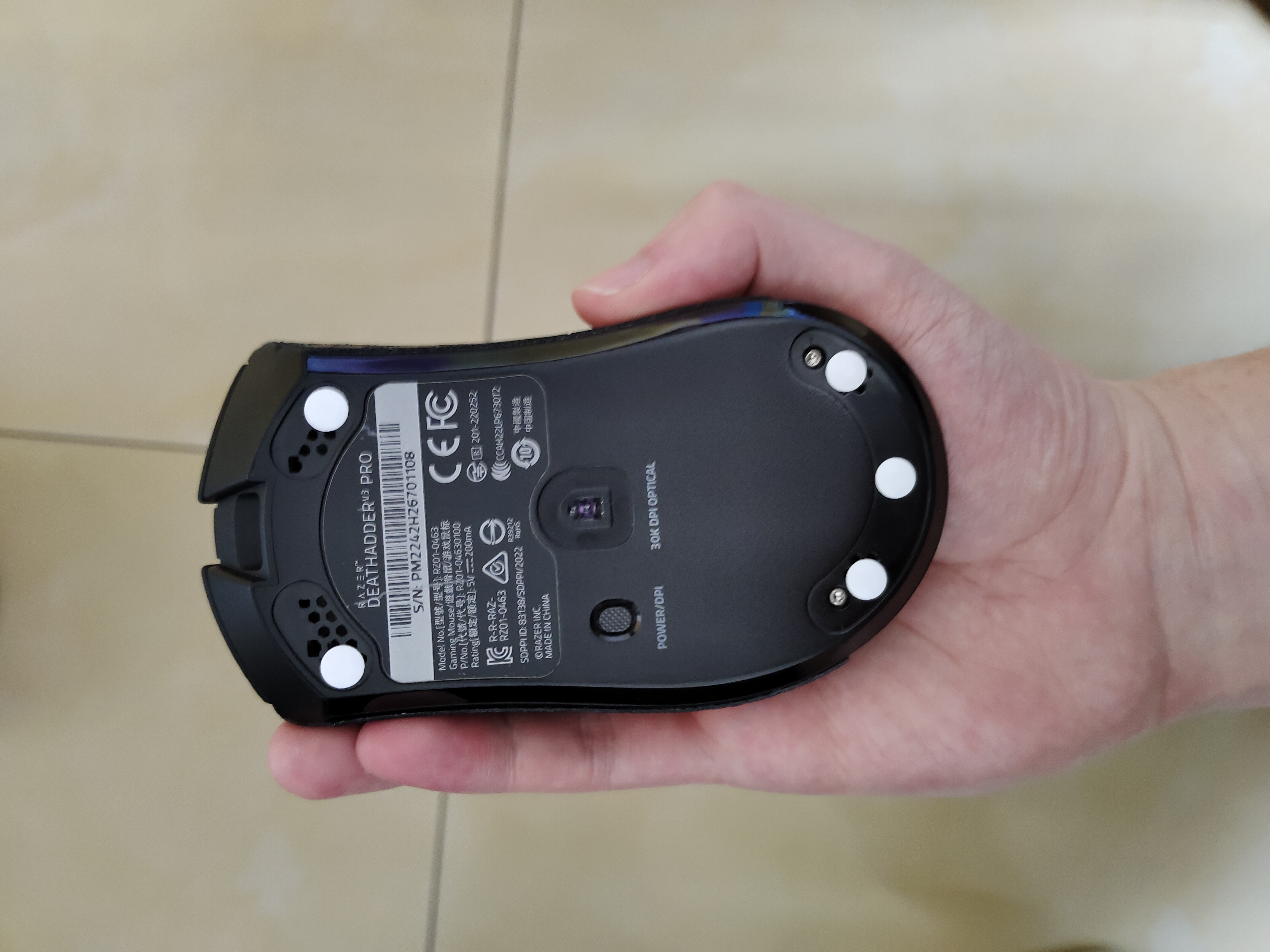 [鼠标] FPS鼠标求推荐，手18cm、8cm，抓握，需求无线(顺便求鉴定握法)。 NGA玩家社区