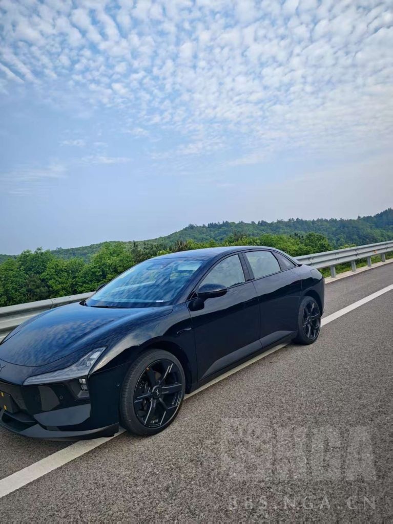 小鹏M03提车防一血，另外这车扭力梁其实调的很不错。。不只是买菜车是有底盘和操控的. NGA玩家社区