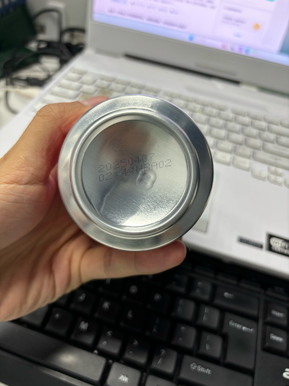 330ml快乐肥宅水，1块钱一罐。 NGA玩家社区