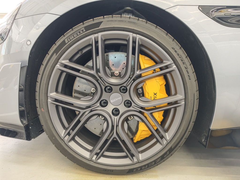 也许是论坛第二辆挖孔版？su7u太空银防一血，顺便聊聊选车思路 NGA玩家社区