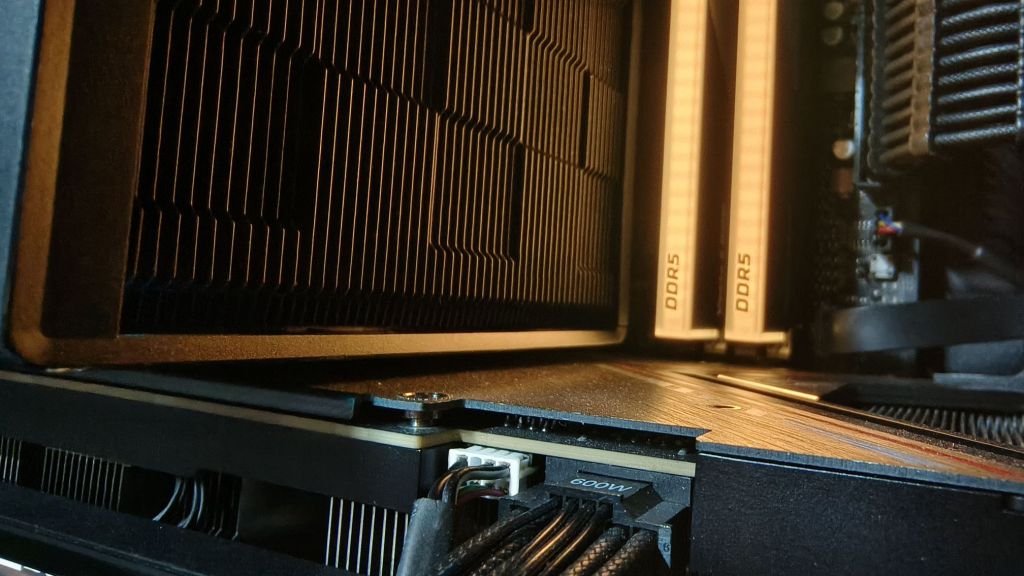 [硬件产品讨论] 技嘉b650电竞雕 这PCI-E 怎么距离CPU这么近呢 NGA玩家社区