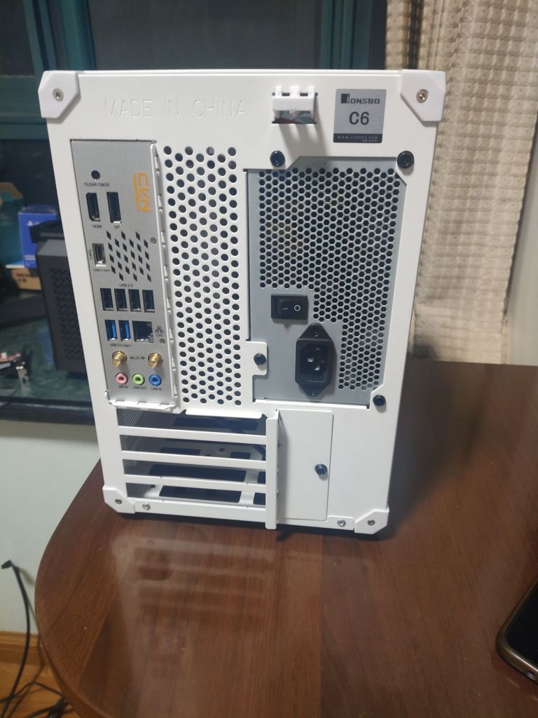 出七彩虹B760I+i3 12100+1060显卡纯白小主机一台 NGA玩家社区