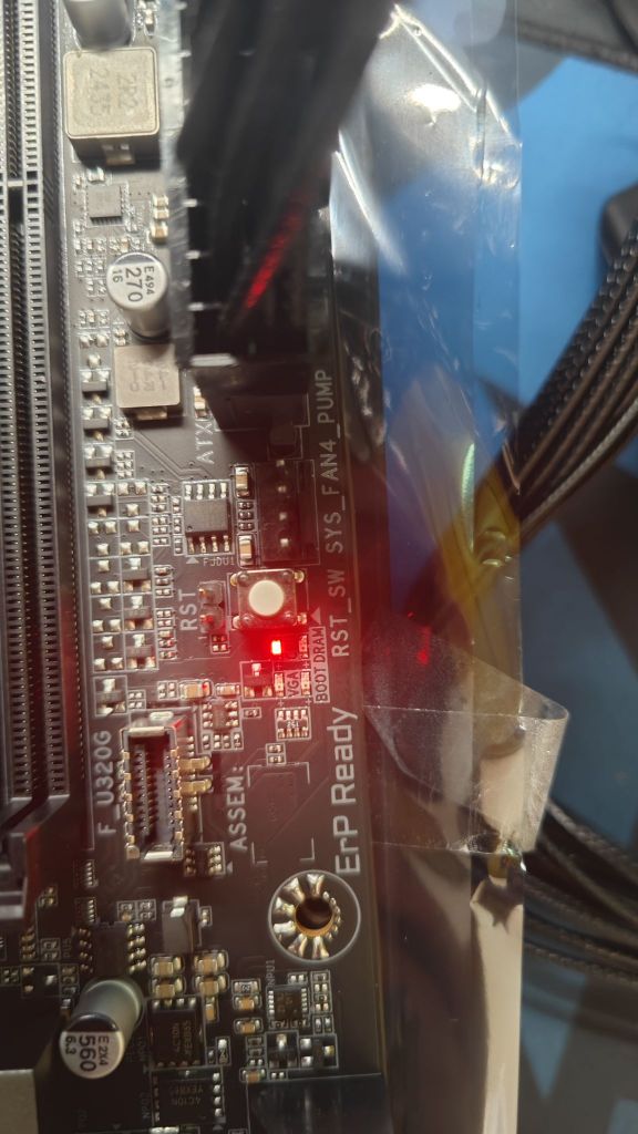 [求助技嘉电竞雕主板Q-flash plus更新bios闪几下就不闪了 NGA玩家社区