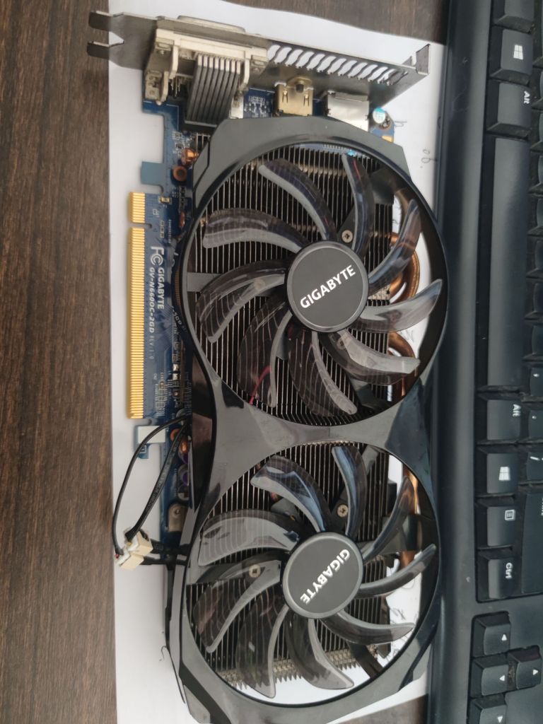 个人出一张技嘉660oc，一张七彩虹1050ti NGA玩家社区