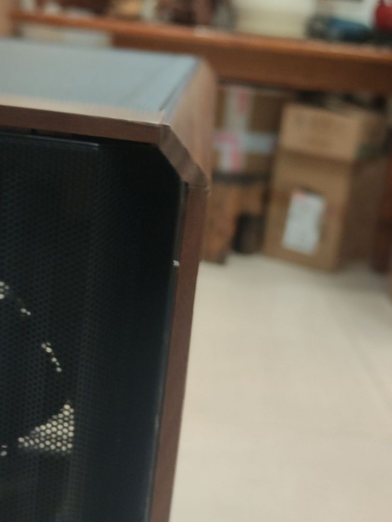 [五一换机箱作业]联力217，除了IO接口位置，其他都相当不错，居然可以360水冷夹汉堡 NGA玩家社区