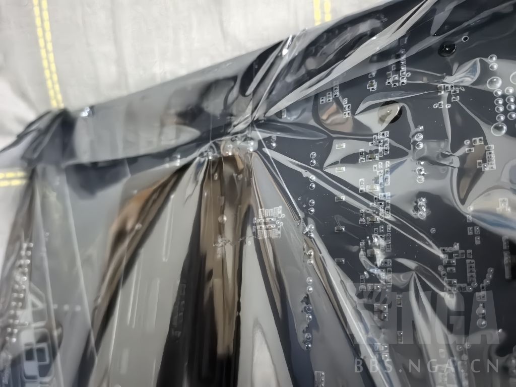 [硬件求助] 这个9800×3D的划痕有问题吗？ NGA玩家社区