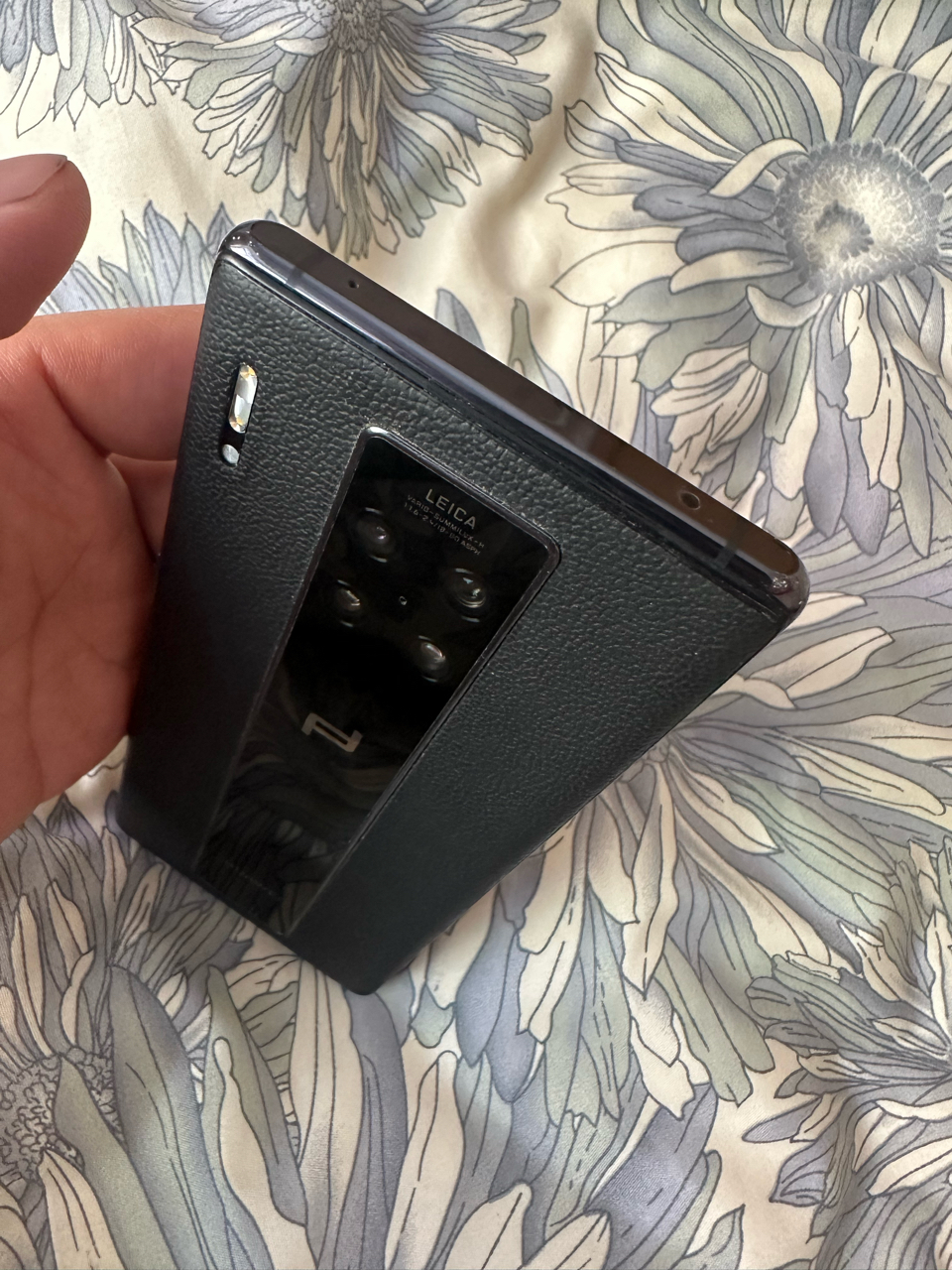 iPhone11pm白色机皇16系统巨魔版+iPadmini6 wifi 64G NGA玩家社区