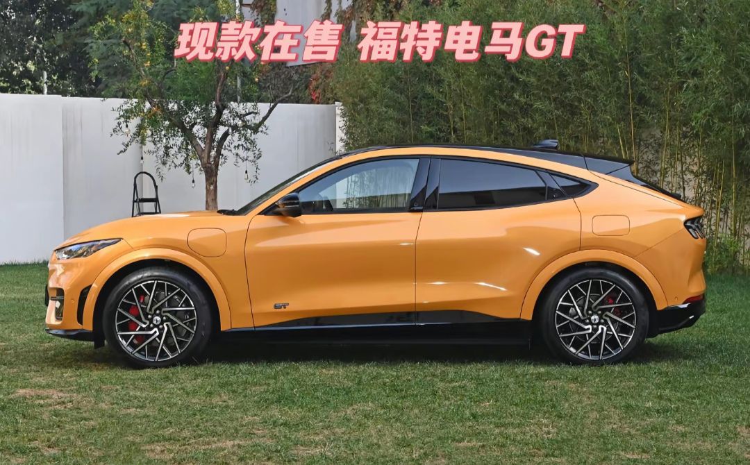 蹭yu7热度，路上看到一个稀有，雷军说的dreamcar NGA玩家社区