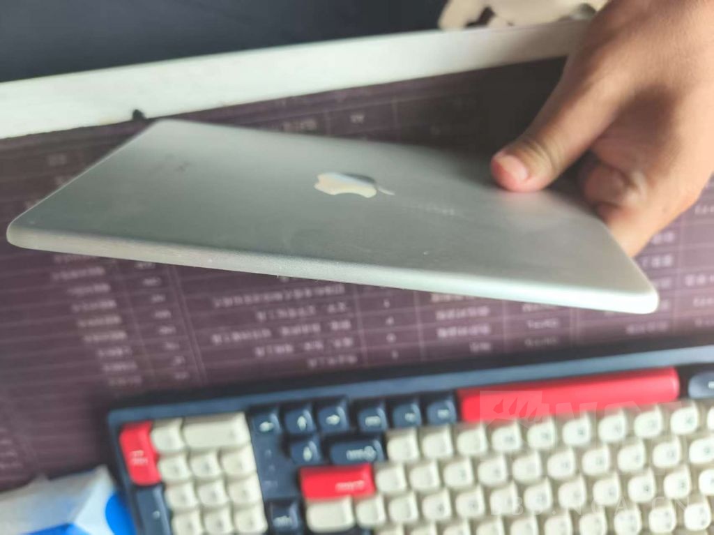 出一个mini5 银色 64G带一支一代笔再加一个刃7000P，5800cpu NGA玩家社区