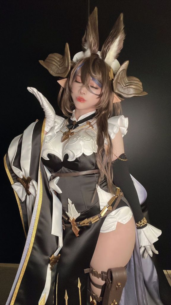 趁着这几天大家都聊土龙也分享下我们gbf官方COS NGA玩家社区