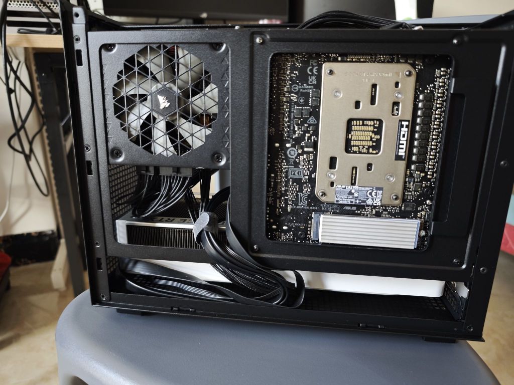 [作业氵]CH270 全黑无光垂直风道 NGA玩家社区