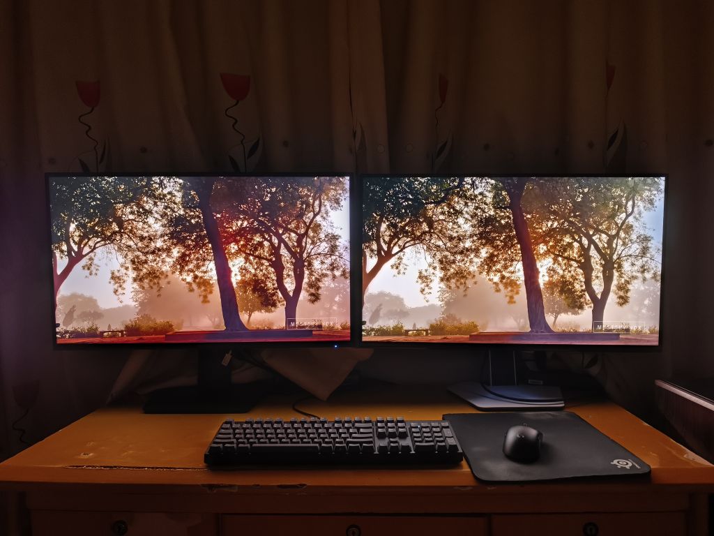 32寸U8到手了，对比m32p10有些发灰发白 NGA玩家社区