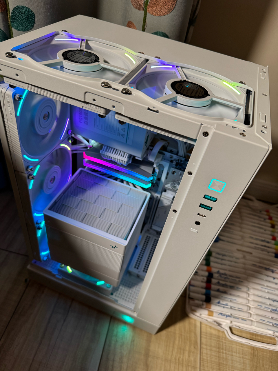 大佬们帮忙看一下这套纯白983+70ti配置 NGA玩家社区