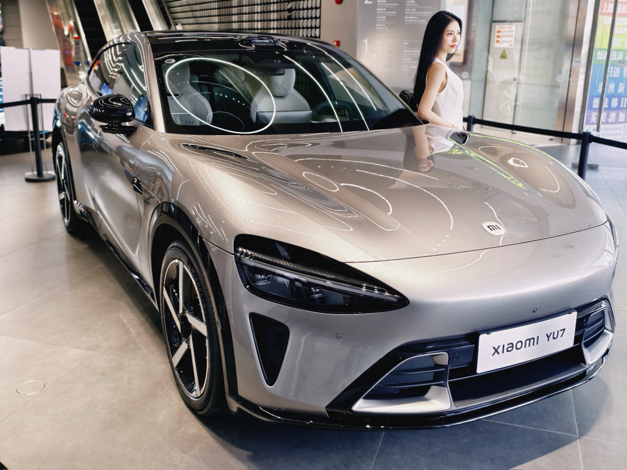 今天看了 Yu7max 还蹭拍了妹子 NGA玩家社区