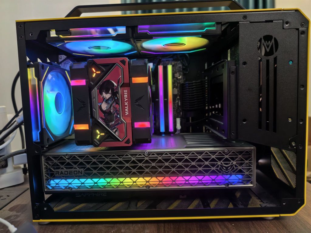 9070xt氮动装机效果 178