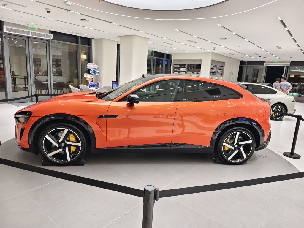 看到yu7橙色实车了，确实不错 NGA玩家社区