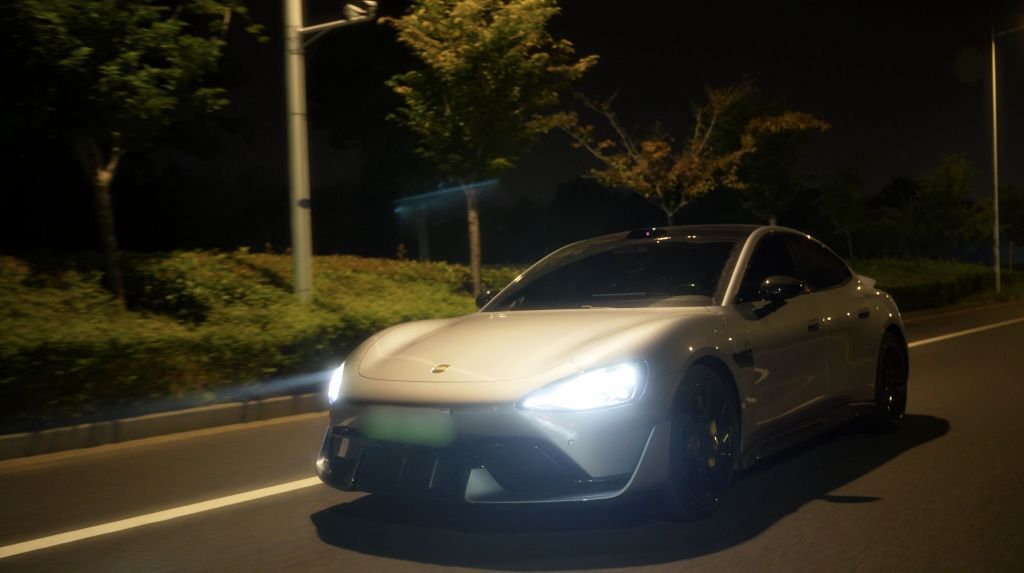 SU7 Ultra秃头版提车 NGA玩家社区