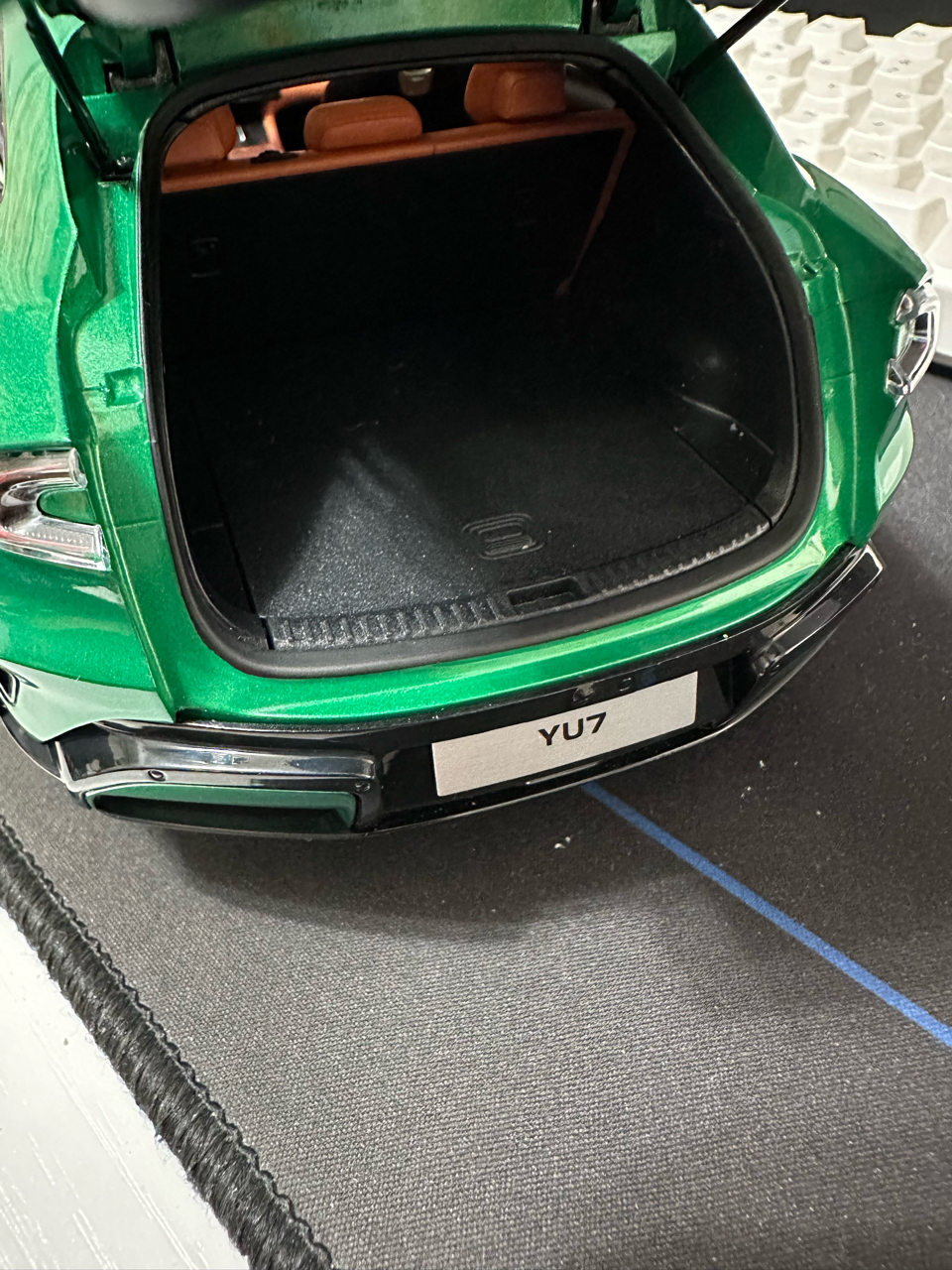 武汉YU7 Max宝石绿准现车提车作业 NGA玩家社区