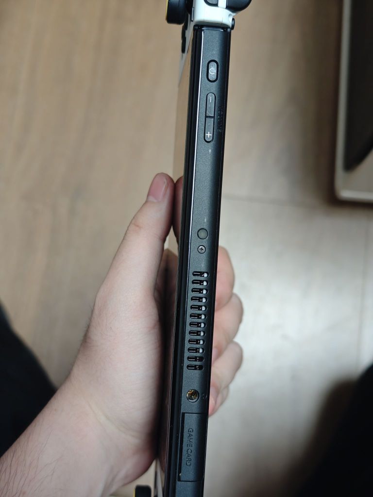 出一个switch oled NGA玩家社区