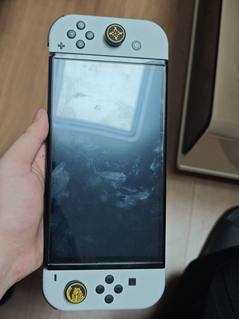 出一个switch oled NGA玩家社区