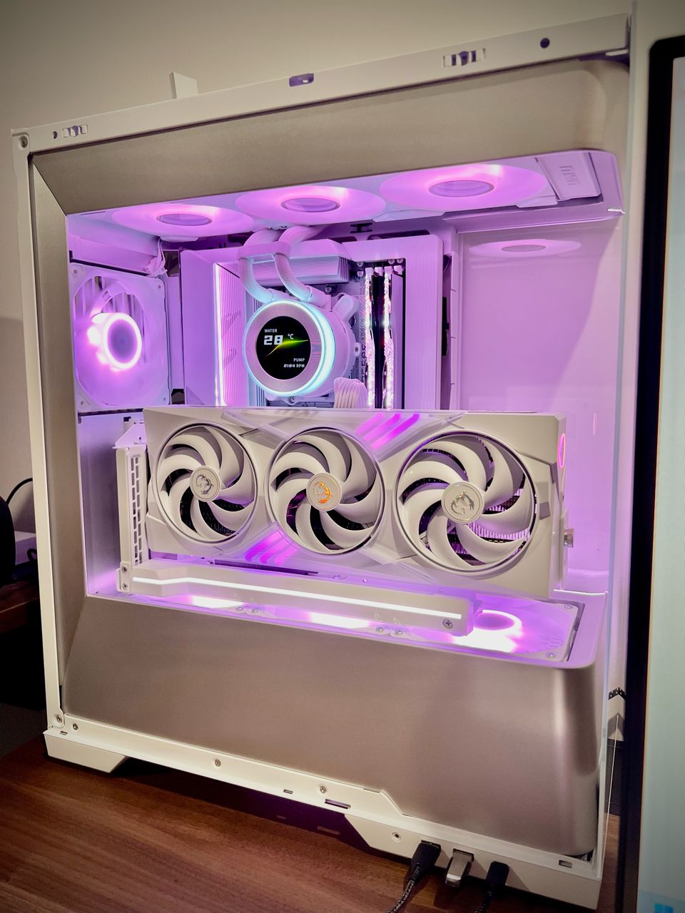 忙活一下午+晚上完工，给老婆组的983+5070ti纯白纯游戏机 NGA玩家社区