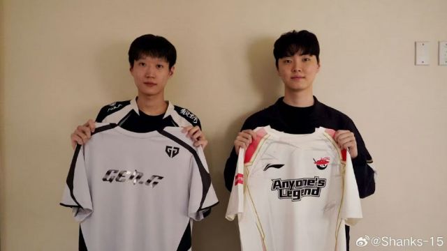 [国际赛事]chovy也是好起来了，都能和shanks交换队服了 178