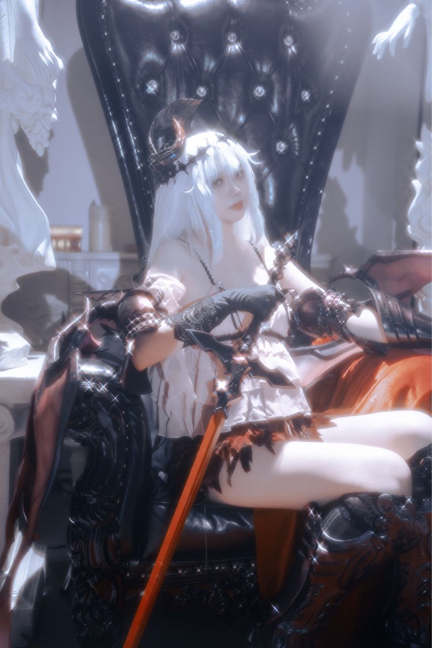 [同人创作]暗贞德cos NGA玩家社区