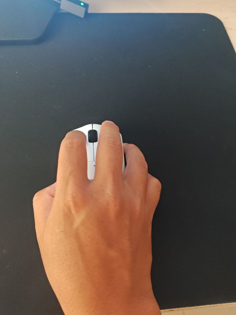 18的中手，主玩fps，能推荐个鼠标吗？ NGA玩家社区