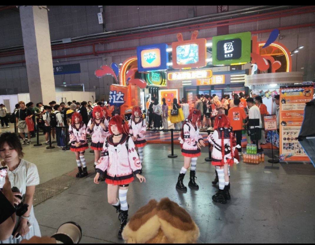 bw的芬达的绝区零的cos NGA玩家社区