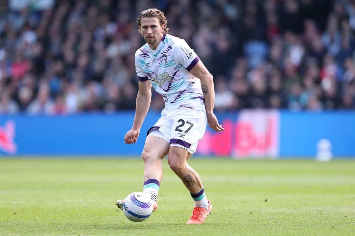 独立报：为弥补中后卫不足，巴黎仍想签下扎巴尔尼，伯恩茅斯坚持7000万欧要价 NGA玩家社区