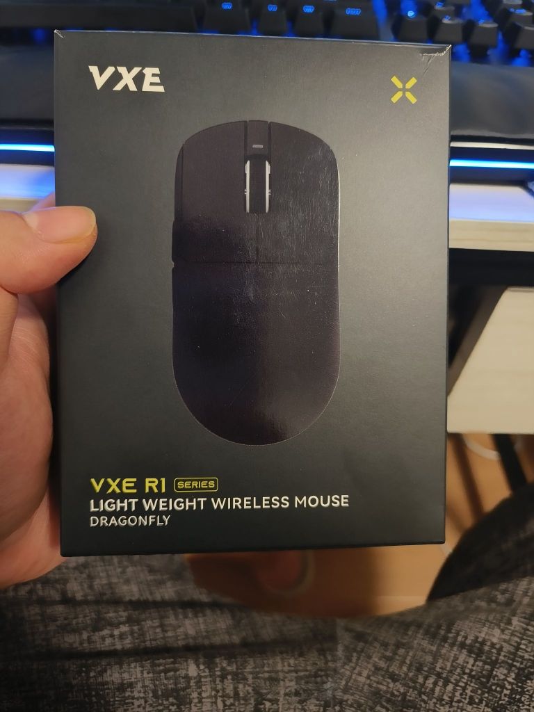 45包邮出一个蜻蜓VXE R1SE+白色无线鼠标 NGA玩家社区