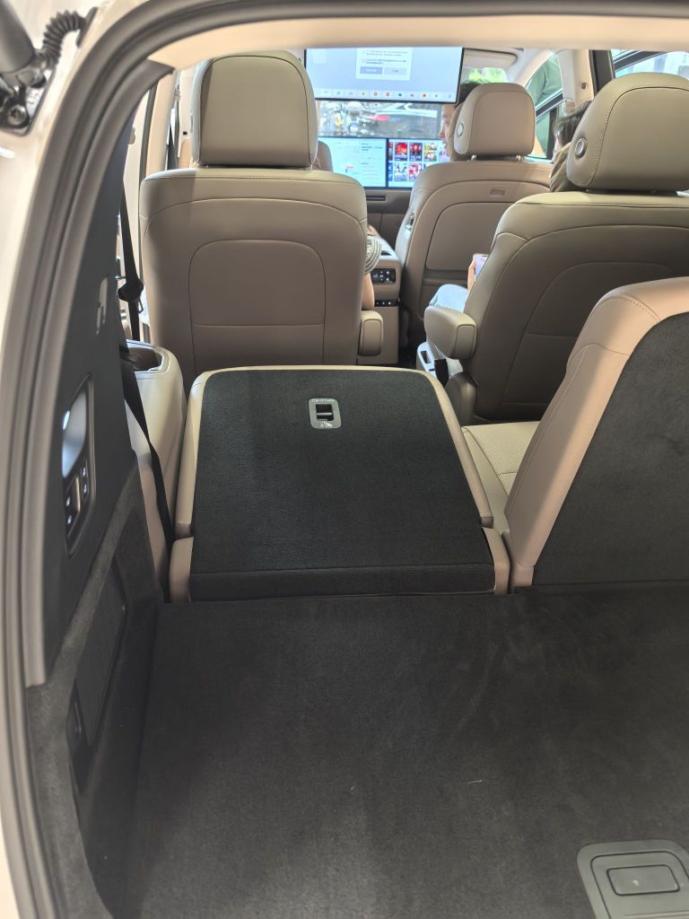 话说i8这种车到底算大型SUV还是算中型MPV NGA玩家社区