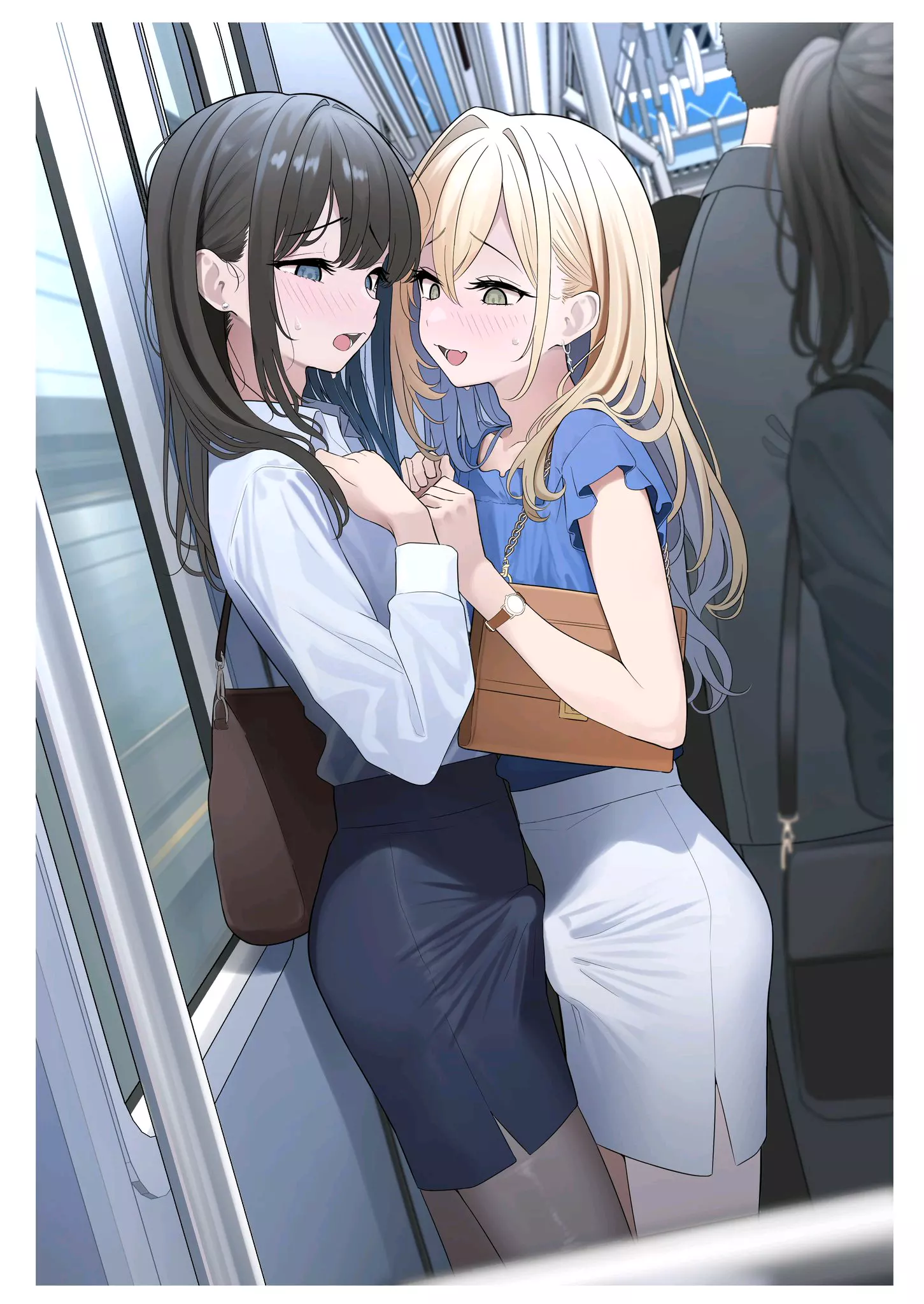 满员电车上被挤到一起的女装？扶她？OL NGA玩家社区