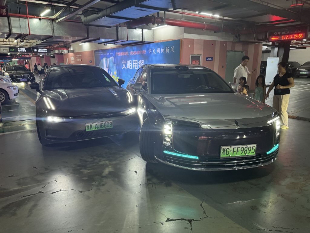 S800的代客泊车水平好像不是大嘴吹的那么回事啊 NGA玩家社区