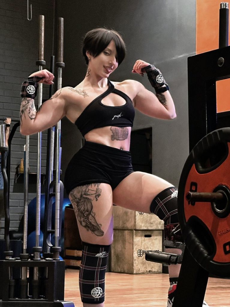 咱就说这游戏女主建模真不行太low，塑料古偶审美了～ NGA玩家社区