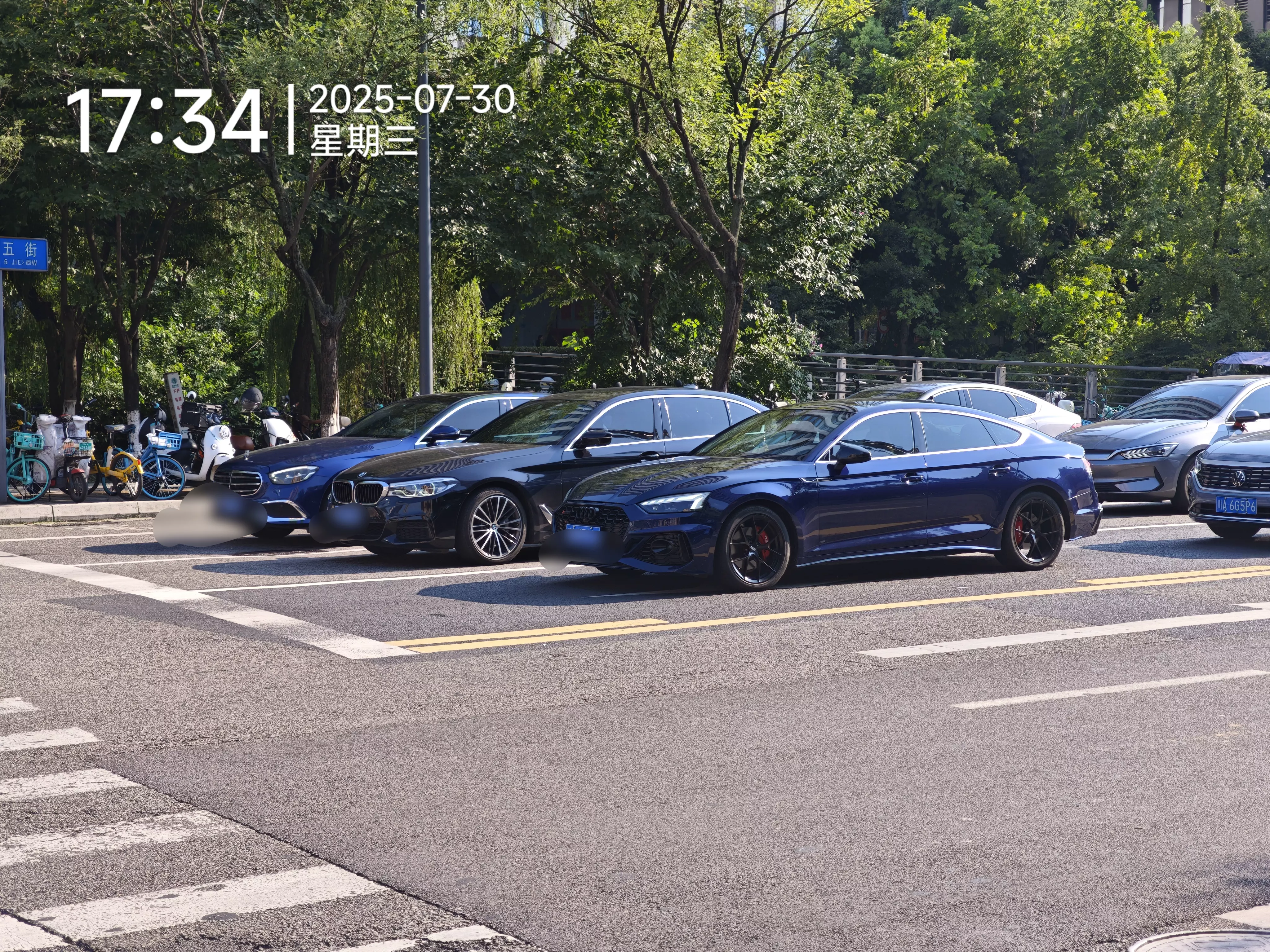 下班路口看到的bba，哪个帅 NGA玩家社区