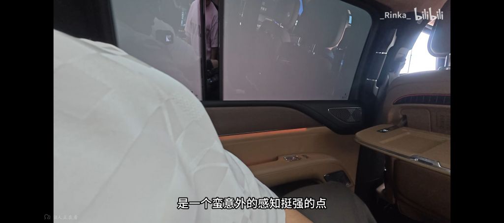 卧槽，仰望U8L这个隐私玻璃可以啊！ NGA玩家社区