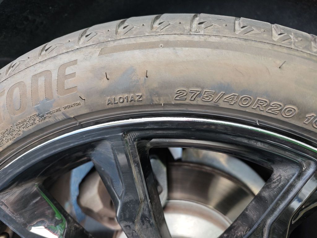 [问题求解]补胎把轮毂刮了可以向补胎店索赔吗？ NGA玩家社区