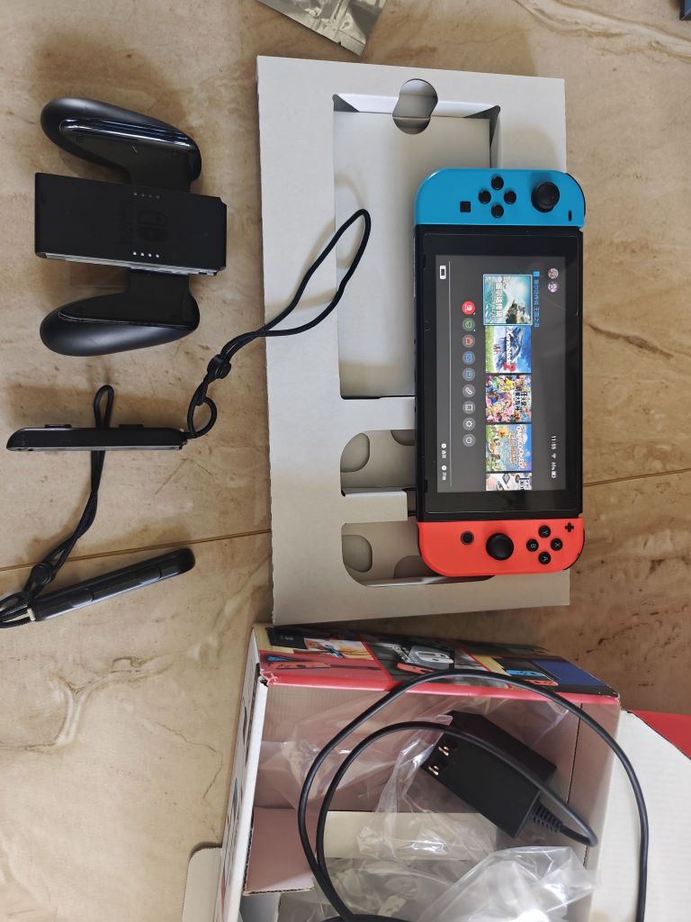 (已丢给贩子)Switch日版续航版未破配件箱都在 1100 NGA玩家社区
