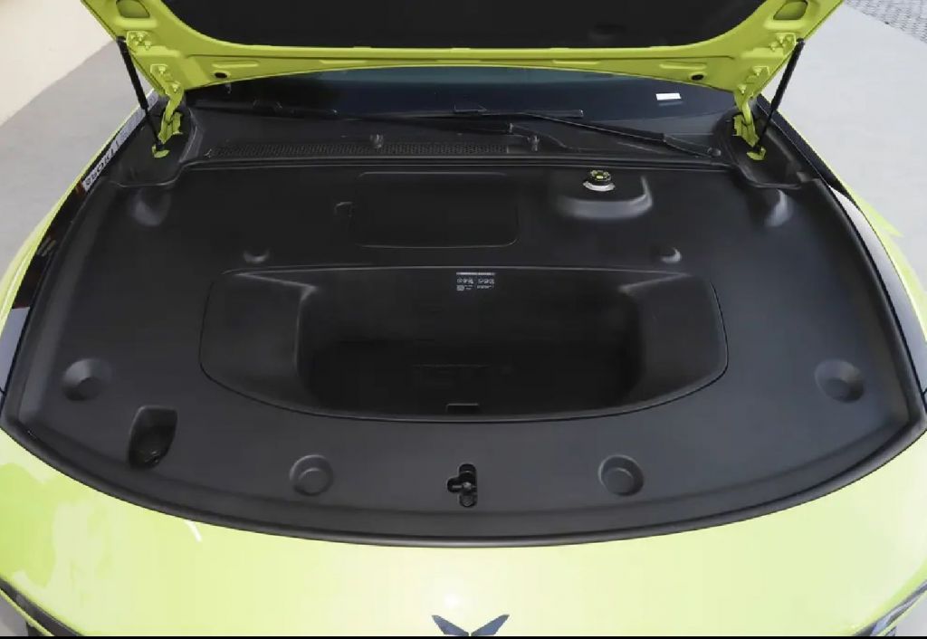 就说为什么今早解禁的一堆评测都没有小鹏新p7的前备箱介绍 NGA玩家社区