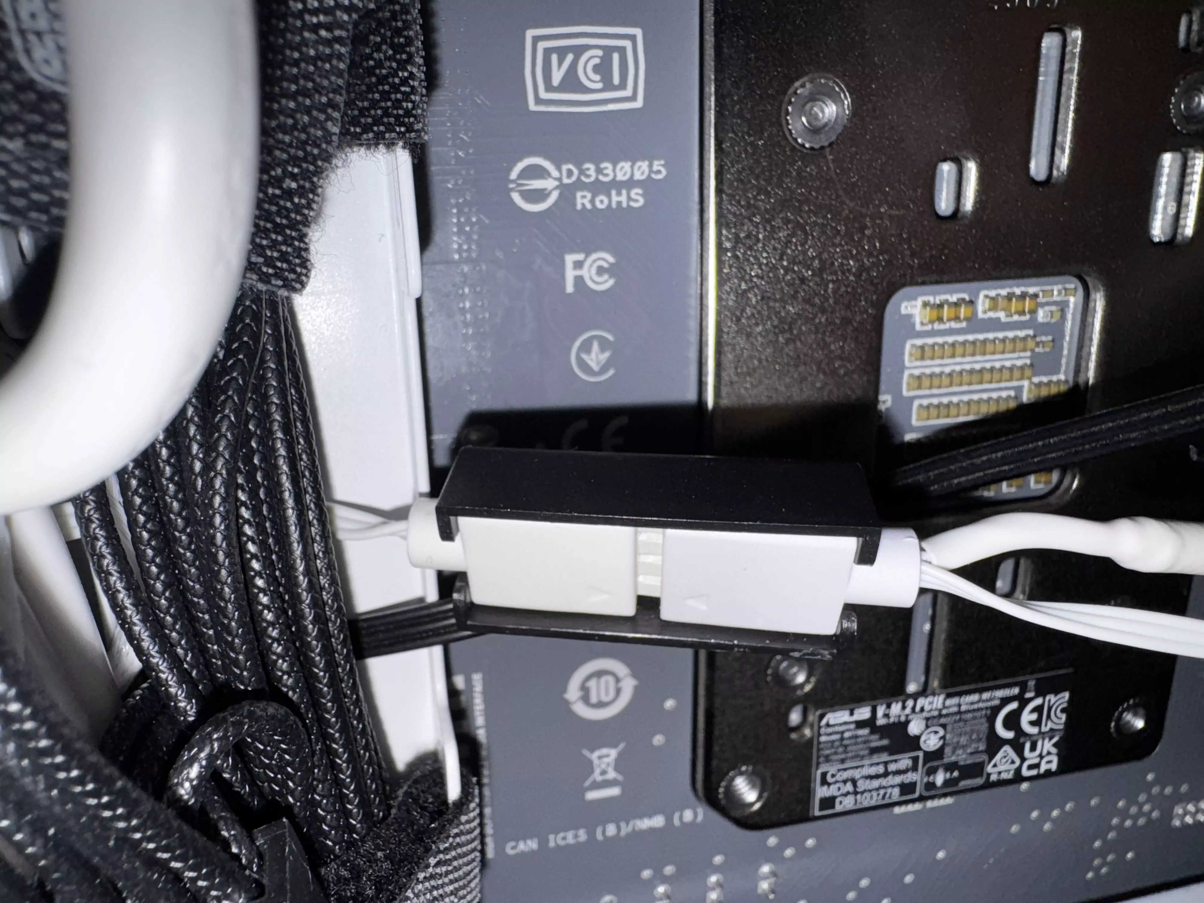 酷冷灯扇配的这个ARGB连接固定器还是挺有用的 NGA玩家社区