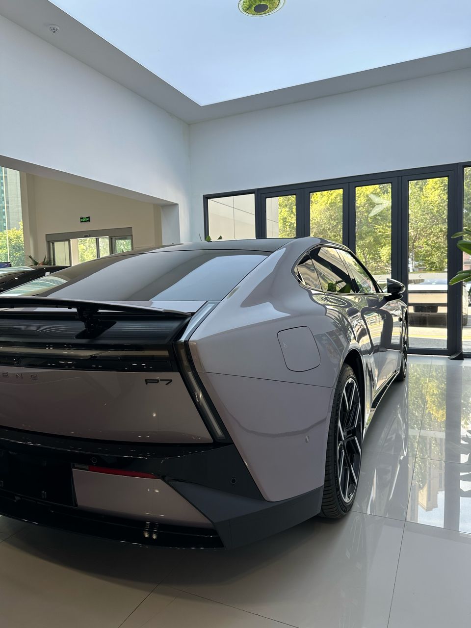 小鹏新P7四驱紫内紫外提车作业，防12345678N血 NGA玩家社区