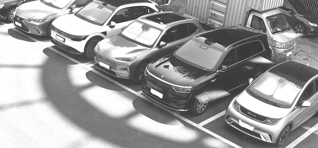 问界M8造型还是讨喜的，老婆说目前看下来M8最好看 NGA玩家社区